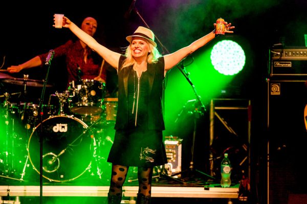 Beccy Cole – Official Website